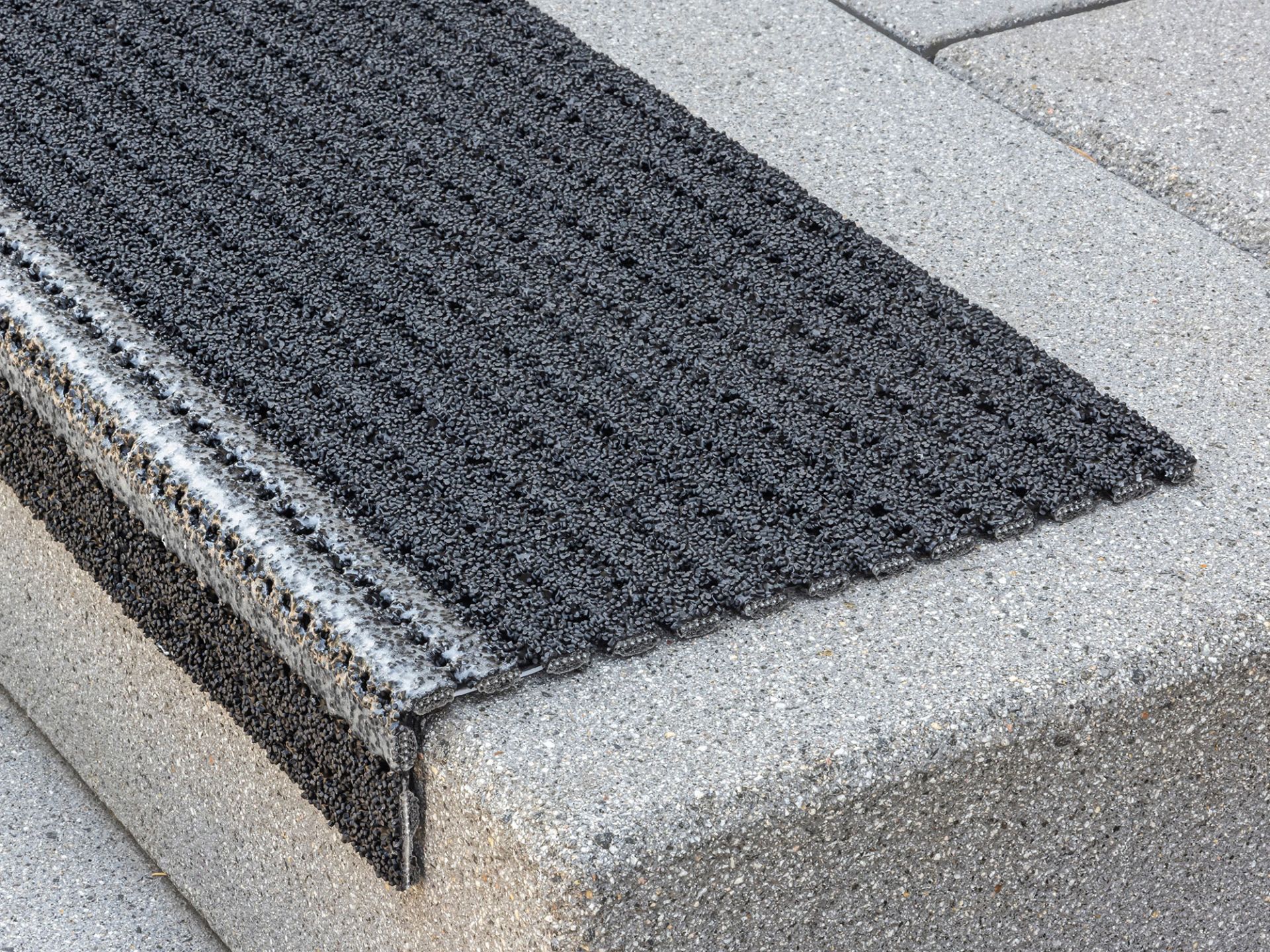 Antirutschmatte Treppe Aussen